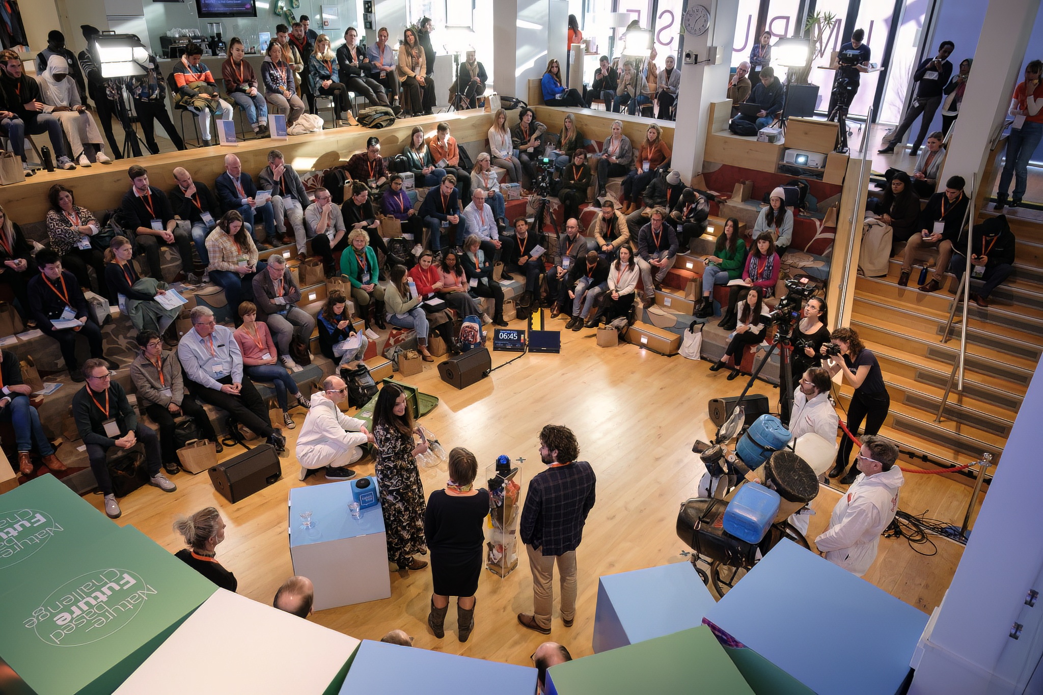 Ballast Nedam coaches students ReThink Waste Challenge