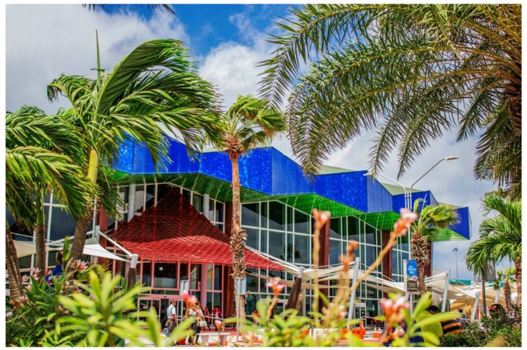 Expansion and renovation of Aruba airport | Ballast Nedam