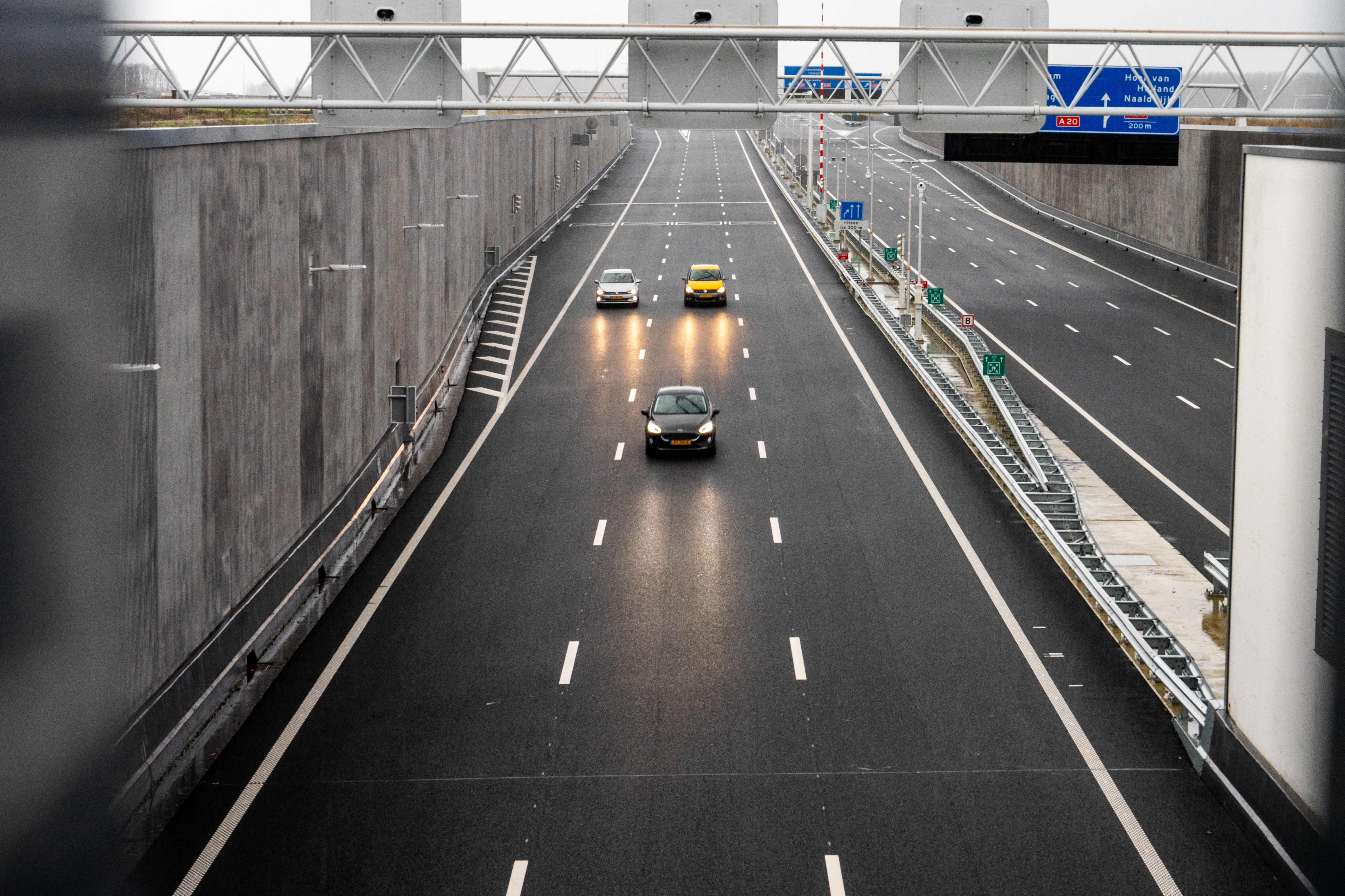 Blankenburg connection (A24) officially open to traffic