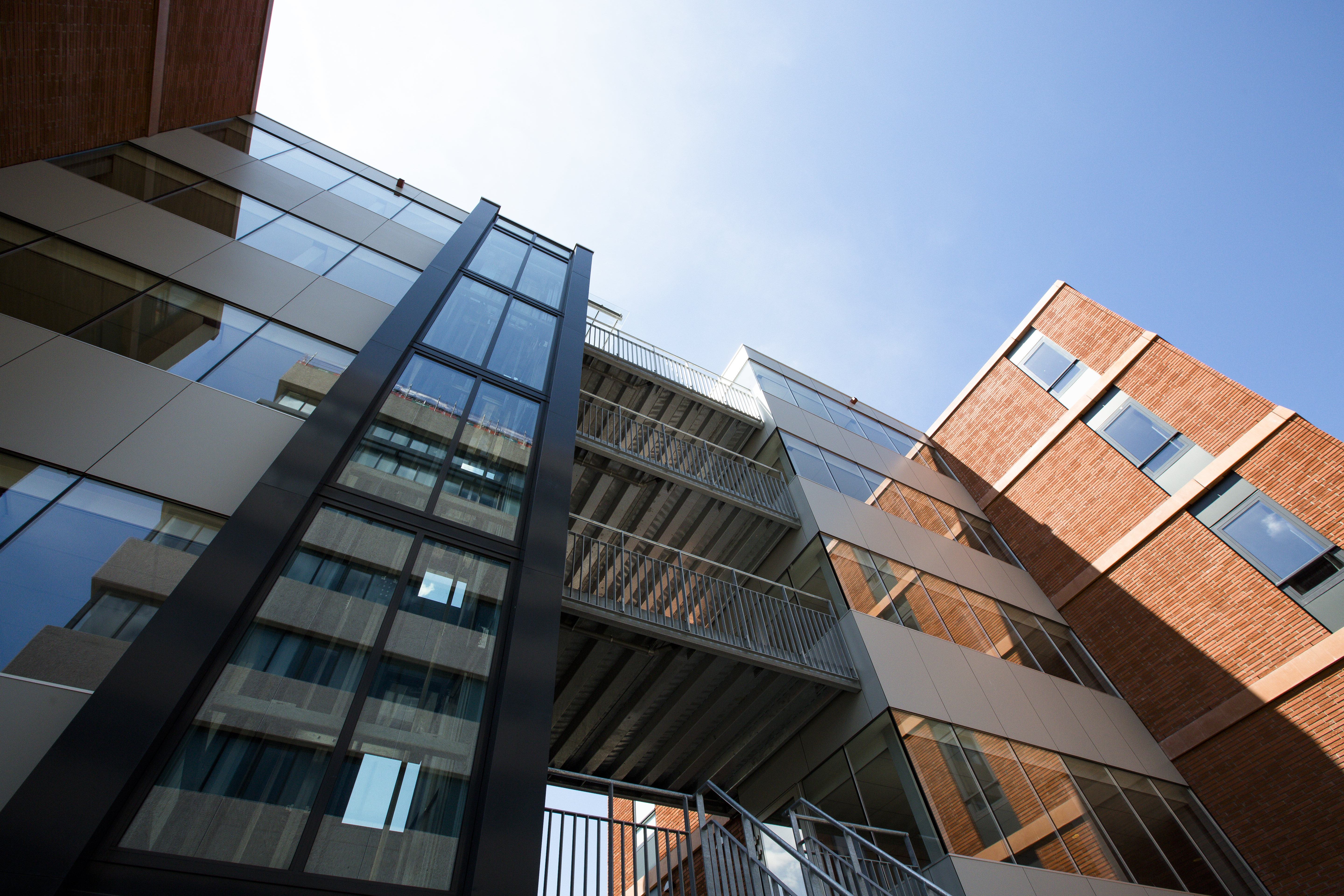 The Student Hotel Amsterdam | 258 modular student rooms