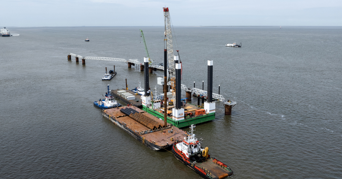 Piling project at sea successfully completed