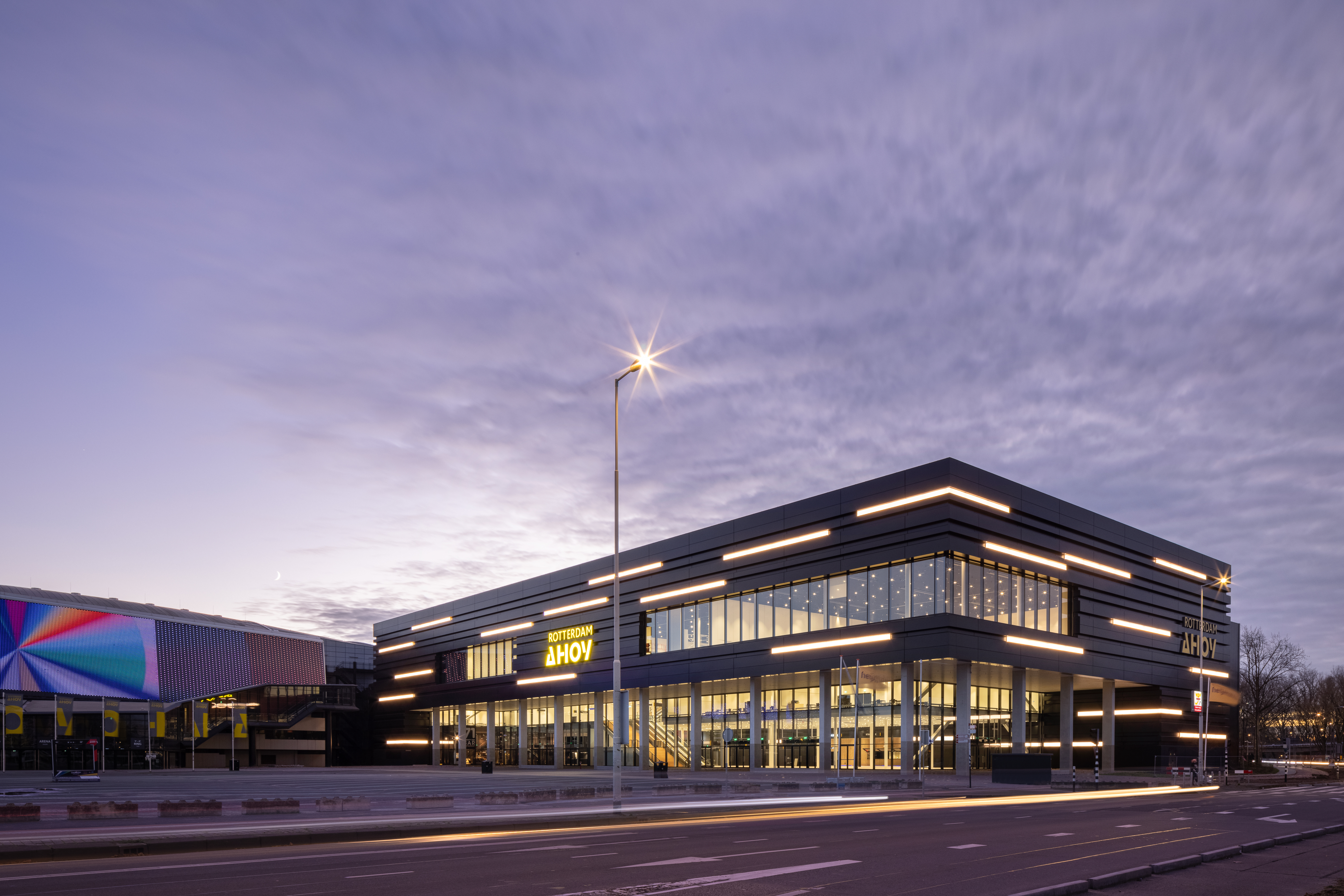 Hart van Zuid Rotterdam | Theatre Zuidplein | Ahoy | Swimming Pool ...