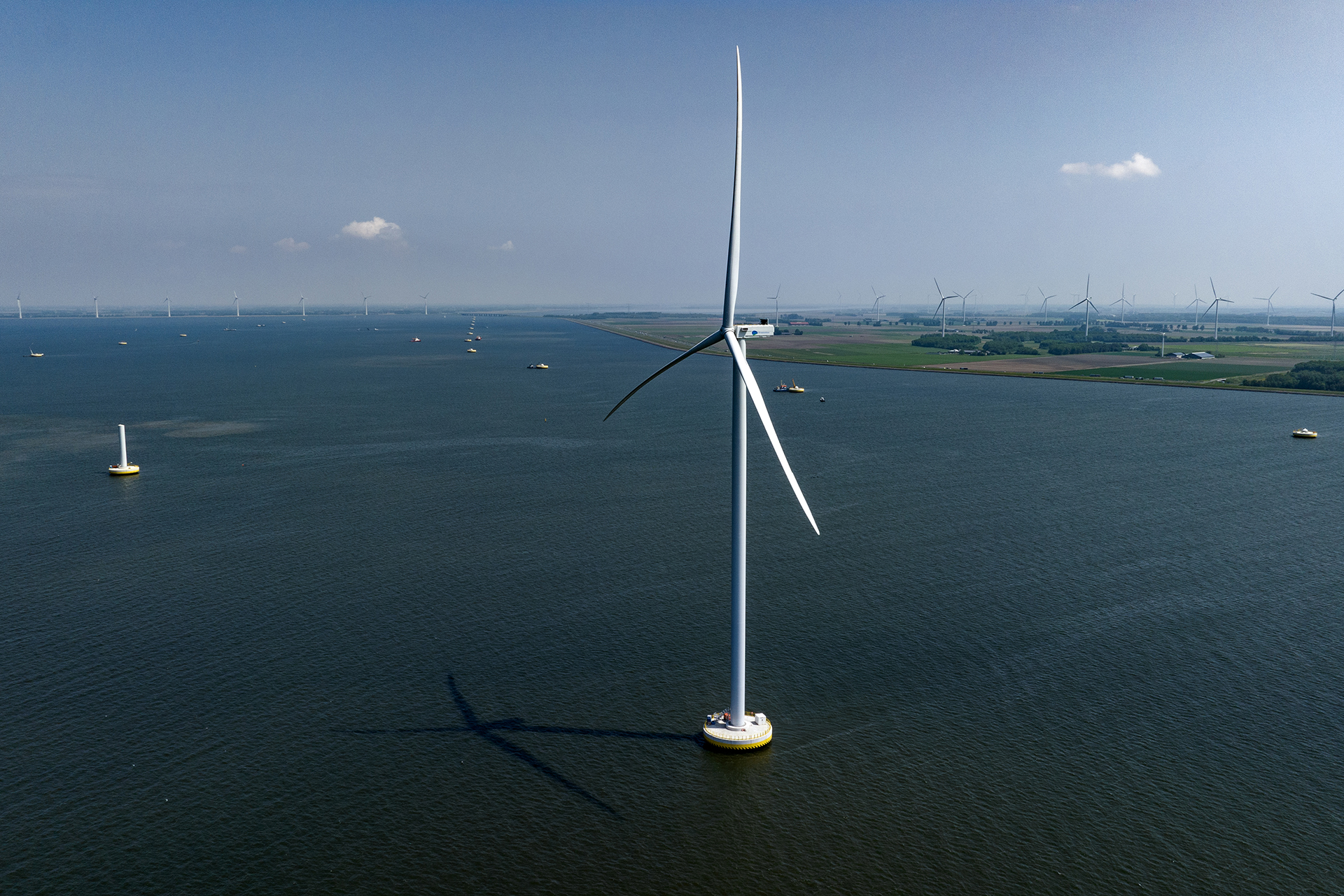 Windpark Maasvlakte 2 | Nearshore wind turbines | Rotterdam