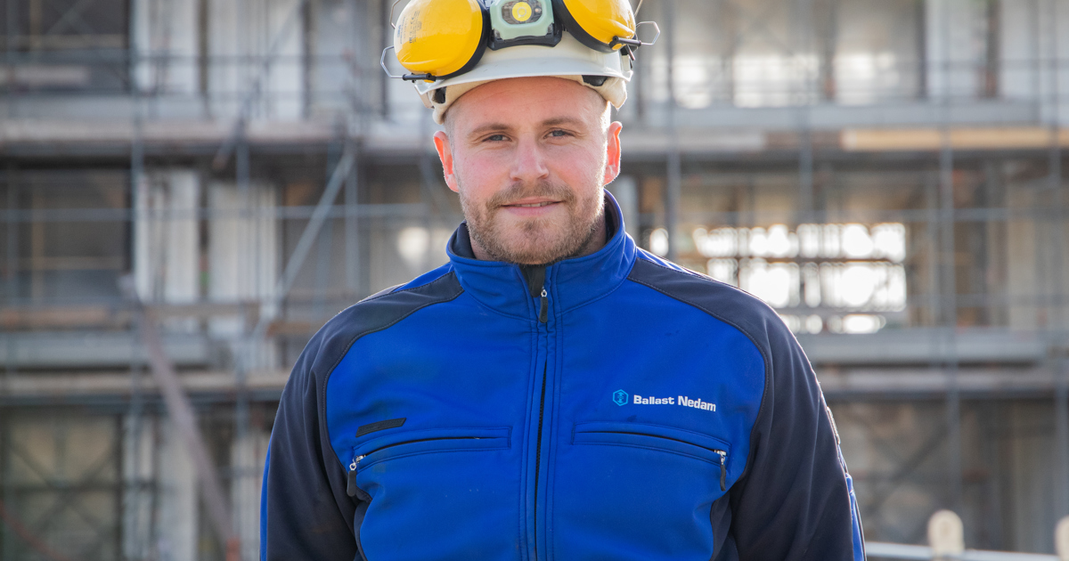 This is how Pascal is being educated to become a carpenter